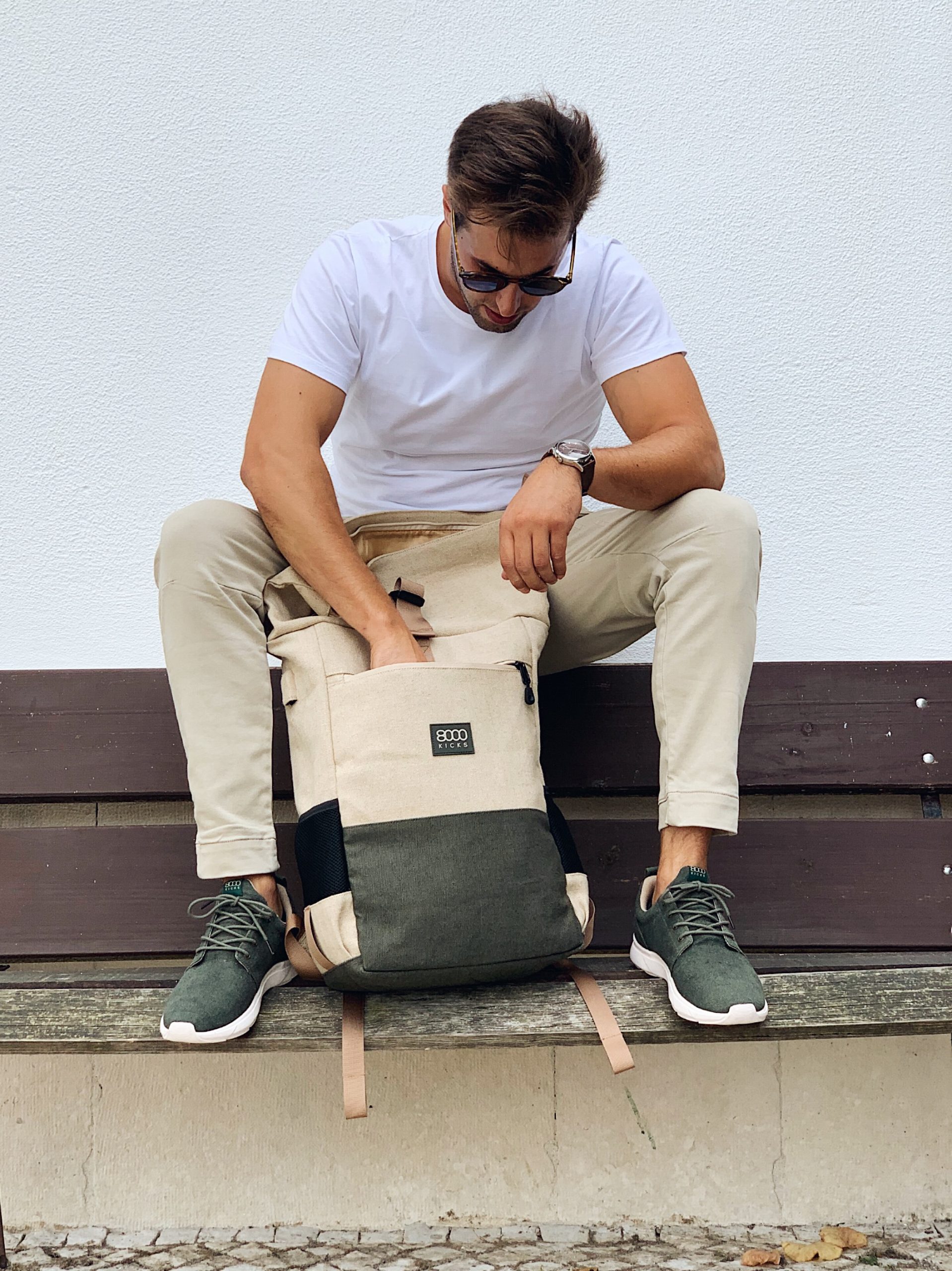 8000Kicks | The waterproof HEMP backpacks